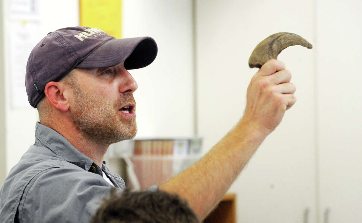 In Photos: Stamford third-graders dig into paleontology