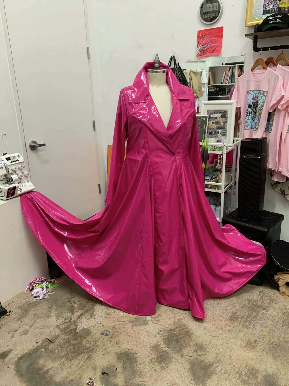 Houston's Mistress Isabelle Brooks reps local designer on 'Drag Race'