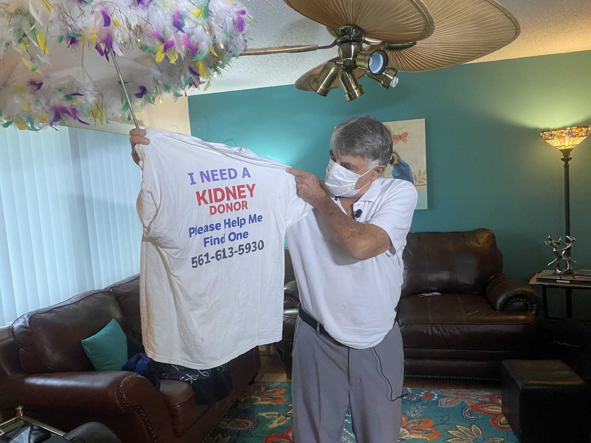 Florida man shares the unconventional way he found a kidney donor