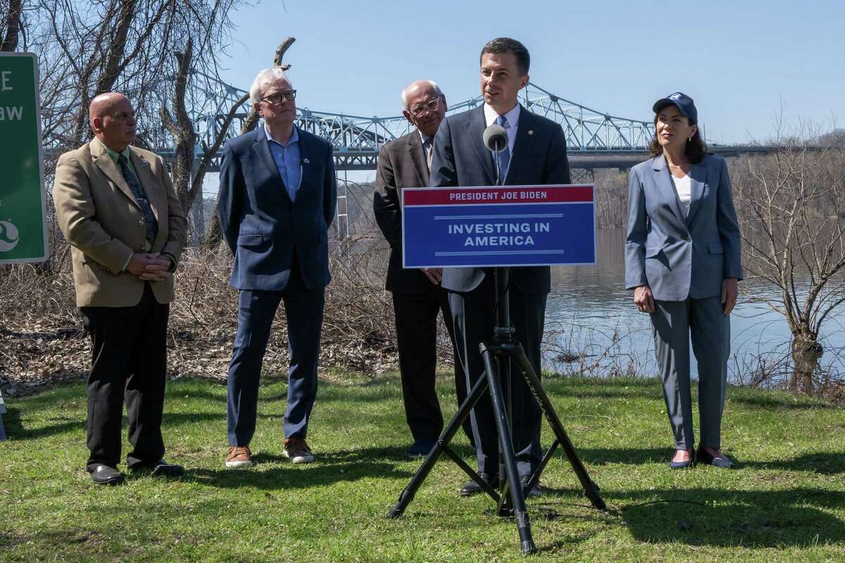 Buttigieg touts $21 million for Castleton-on-Hudson Bridge