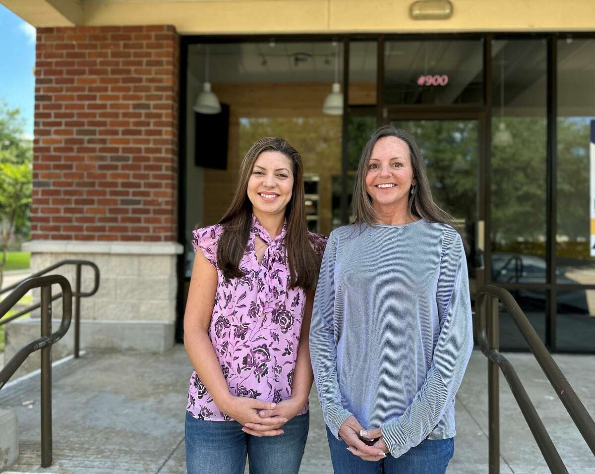 First Houston-area Wing Zone location coming from female entrepreneurs
