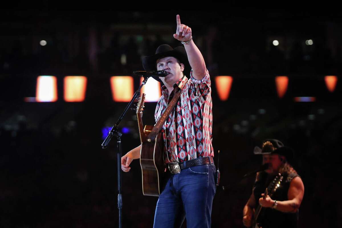 Comparing S.F. and Sacramento as Warriors, Kings battle in NBA series