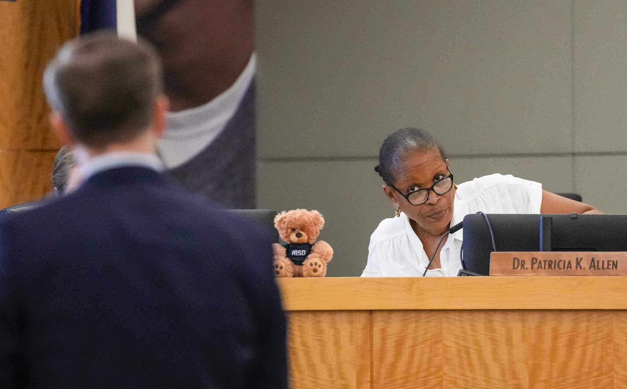HISD takeover: Elected trustees pepper TEA rep with questions