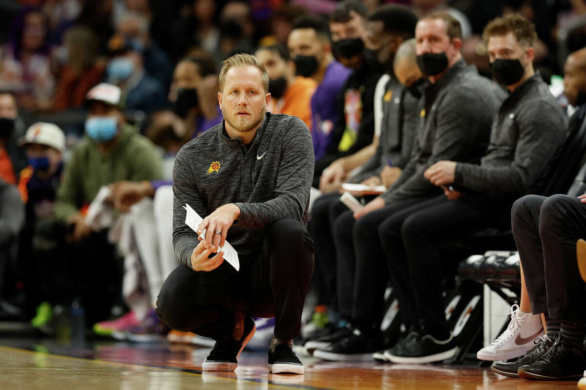 Houston Rockets head coach search: Tracker follows candidates and news