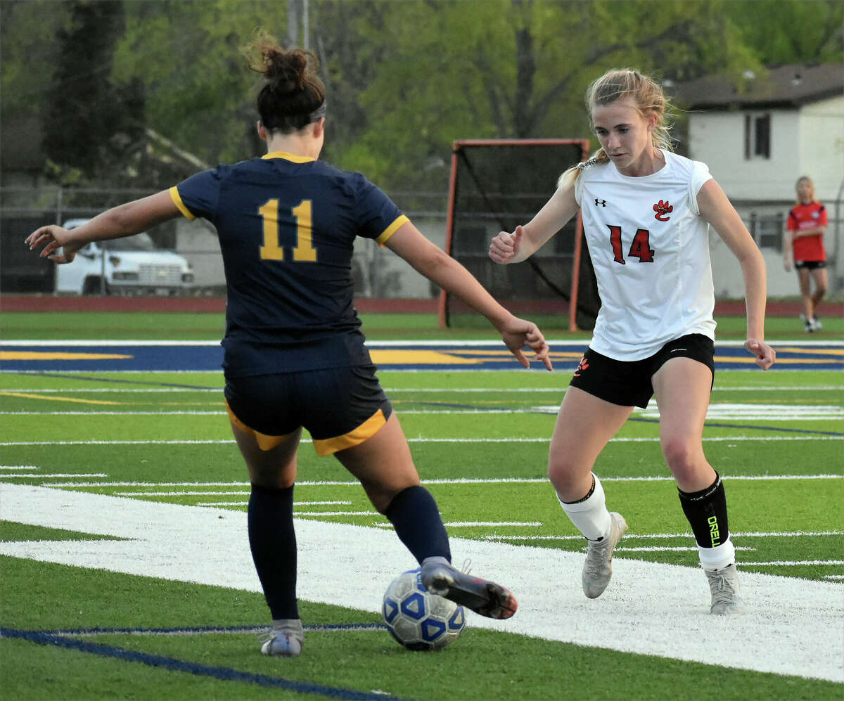 Tigers fall behind early, lose to Panthers