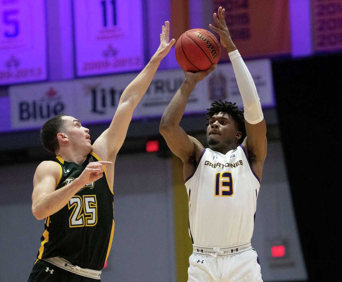 Uconn Will Reportedly Host Towson Transfer Nick Timberlake