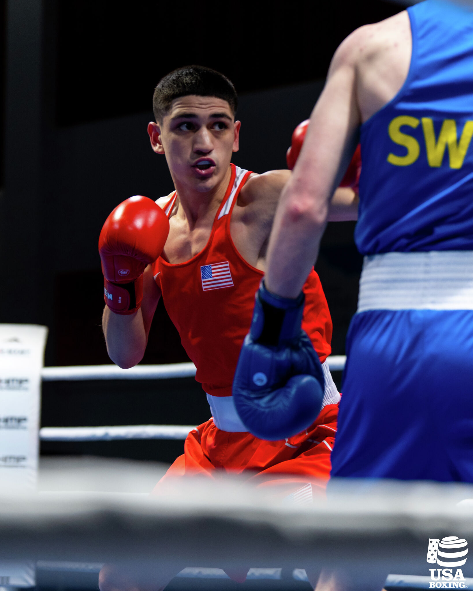 Laredo's Emilio Garcia beats two-time Olympian to reach semis