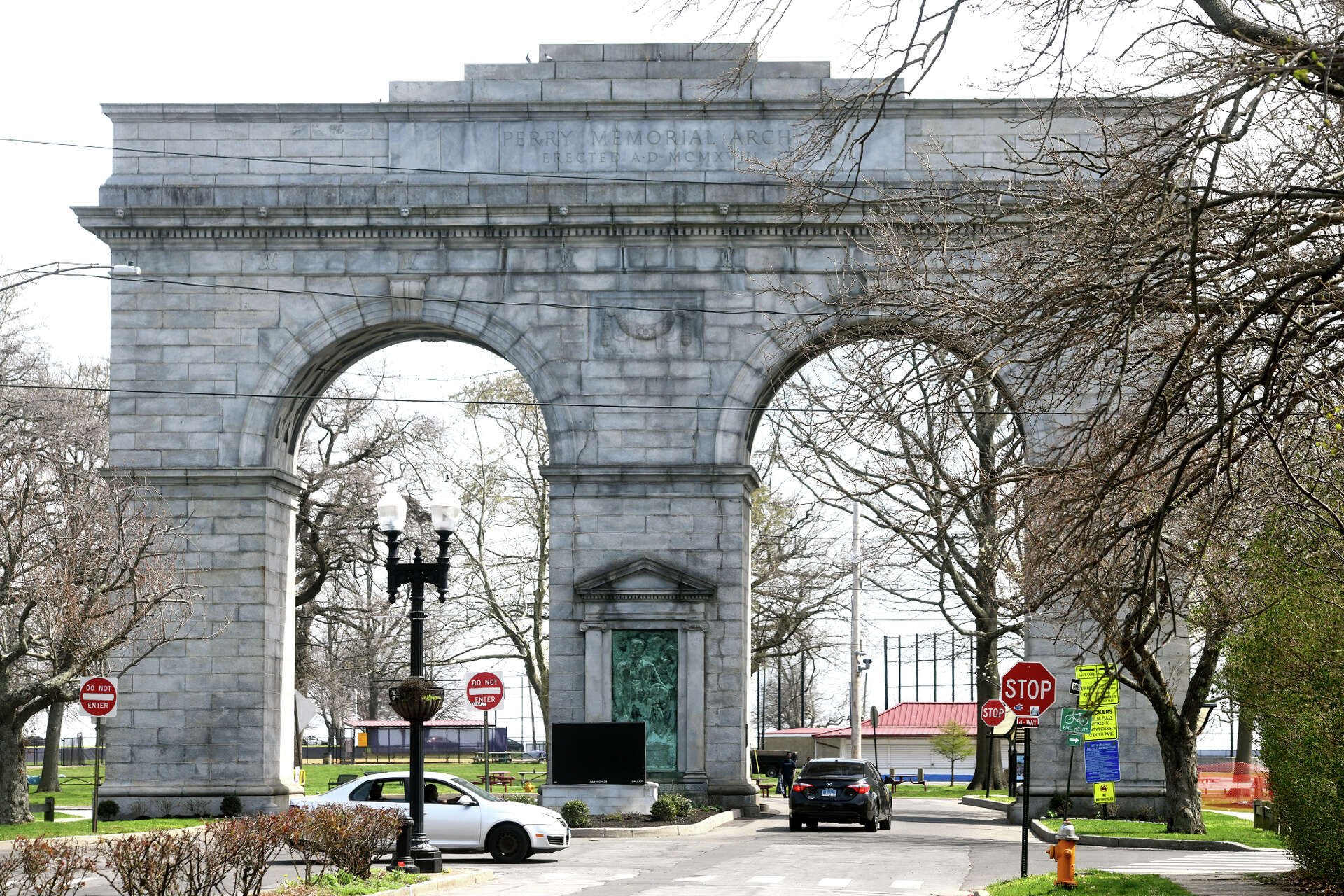 Bridgeport aims to preserve Perry Arch landmark at Seaside Park