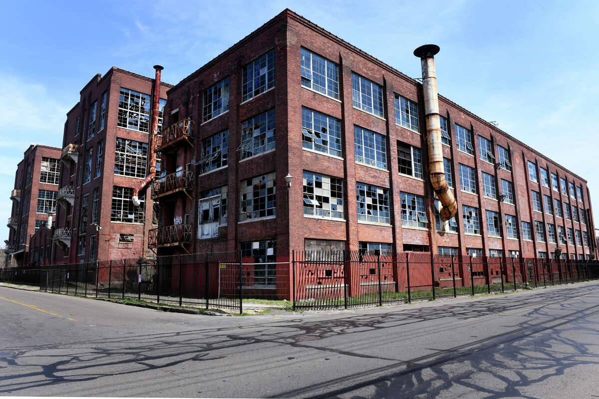 Bridgeport's building chief: Remington was 'imminent danger'