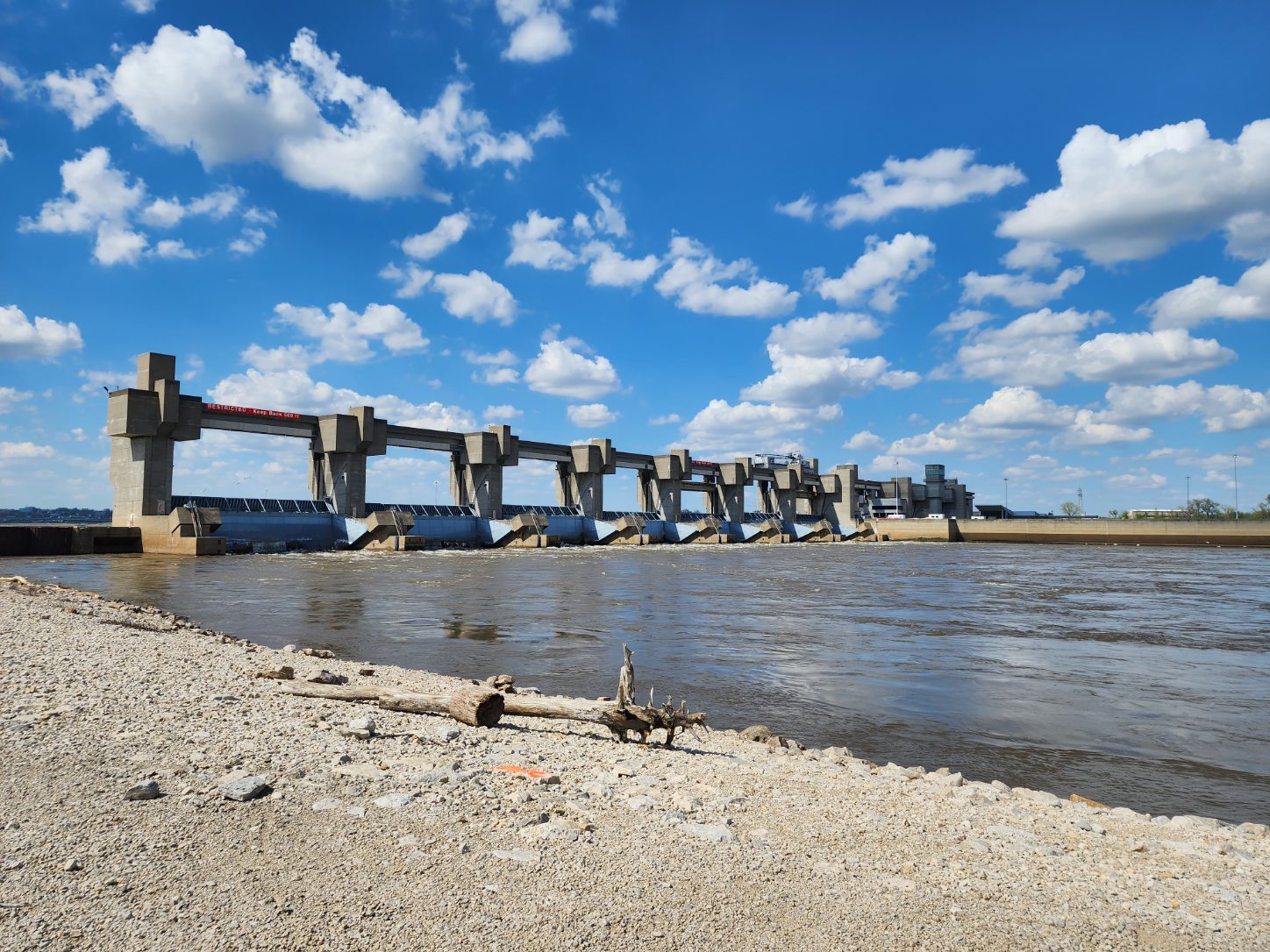 Maple Island Access Area in West Alton re-opens