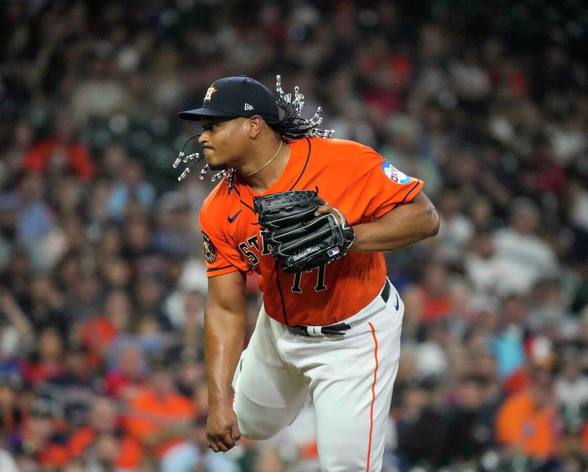 Houston Astros open season series vs. Texas Rangers with a loss