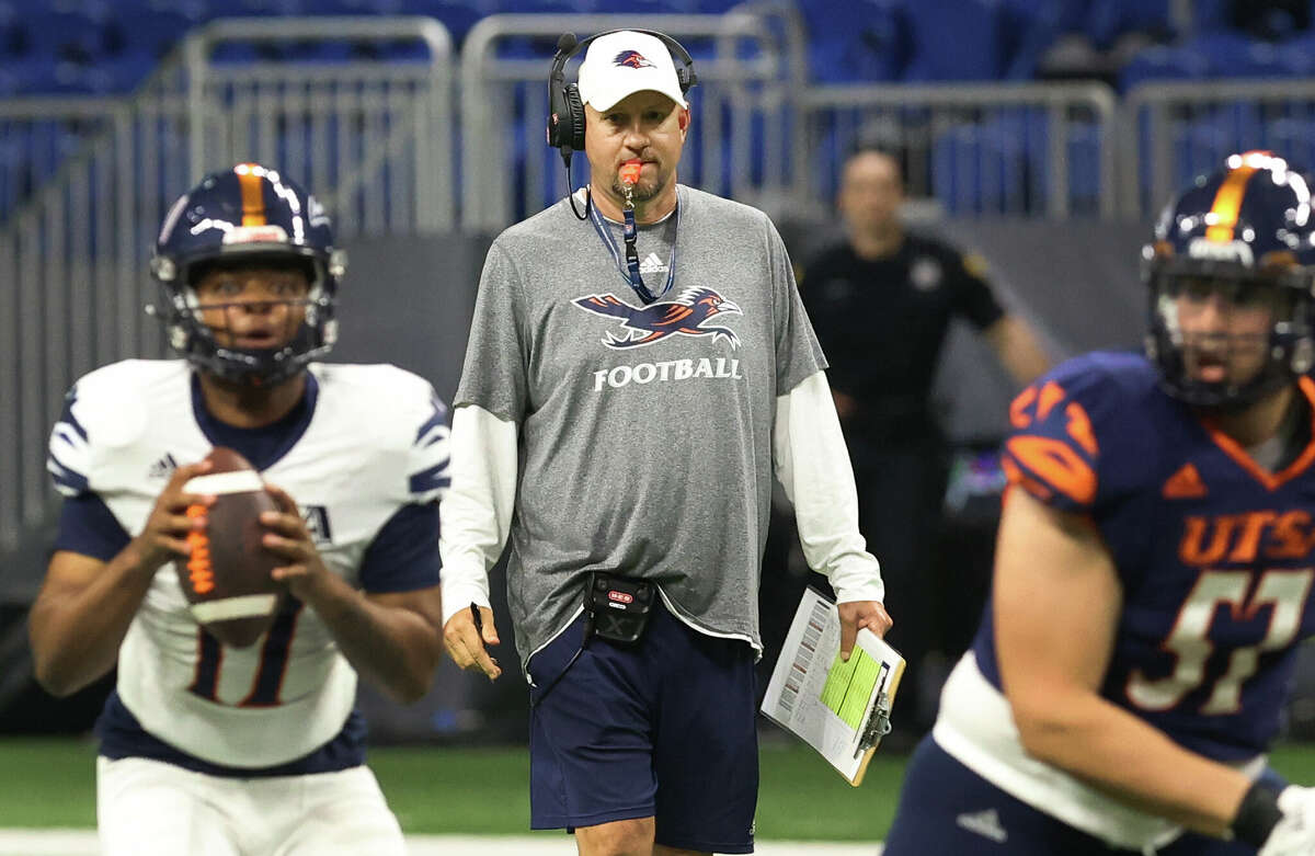 UTSA Roadrunners embrace Alamodome atmosphere at spring game