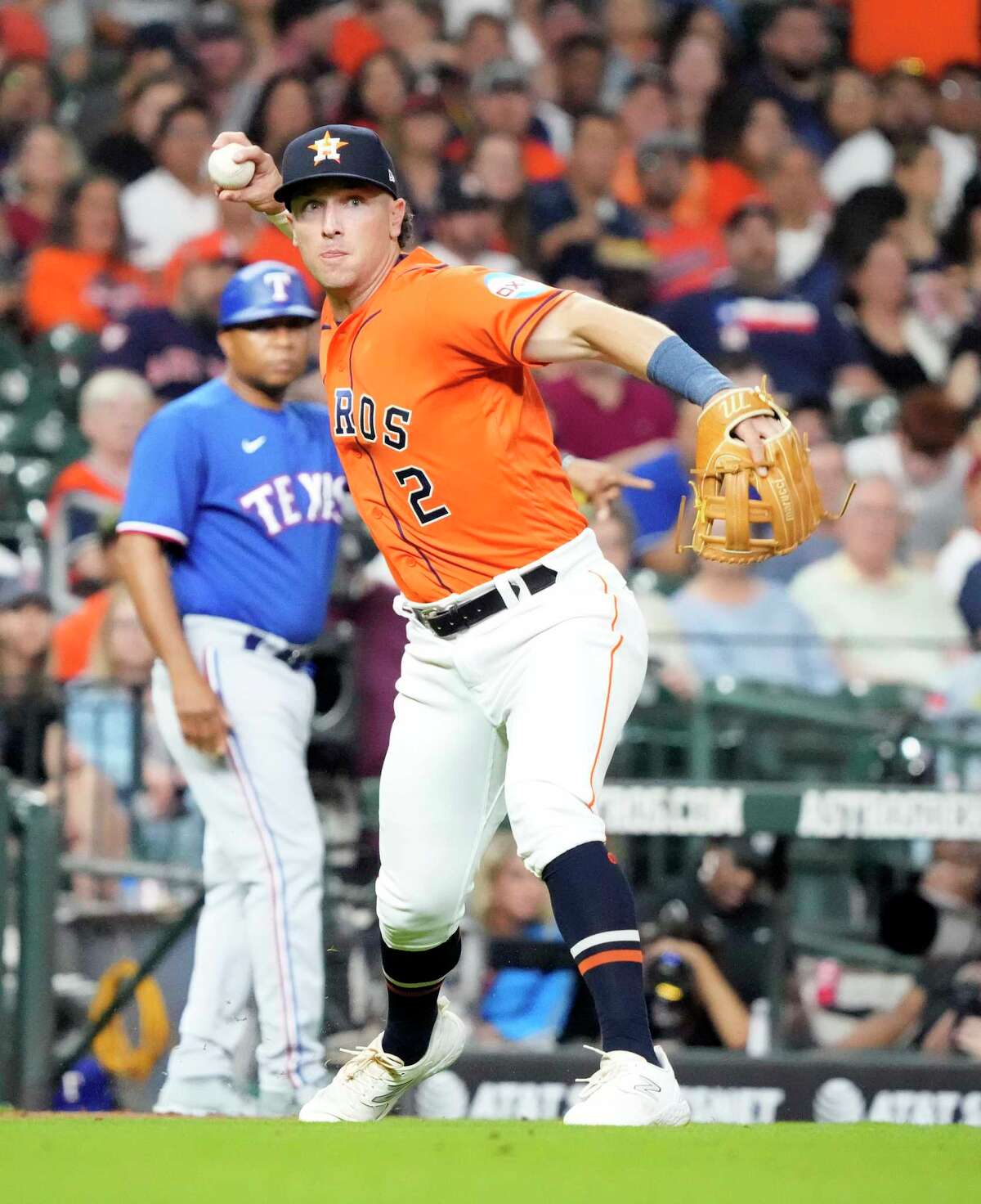 Houston Astros open season series vs. Texas Rangers with a loss
