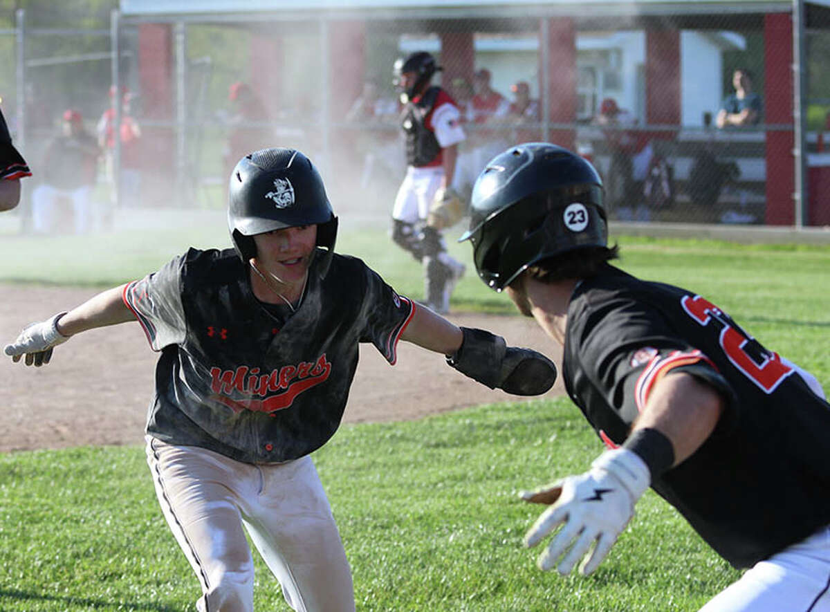 Kamryn Link, Bryce Buhs lead Miners to SCC win at Staunton