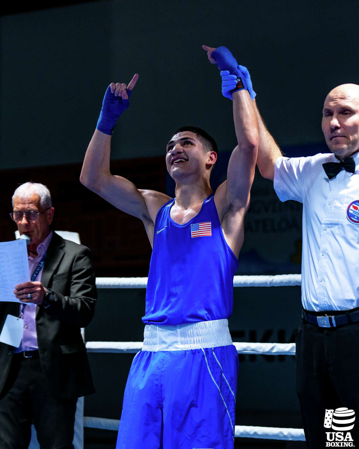 Laredo's Emilio Garcia advances to championship, beats Olympic boxer