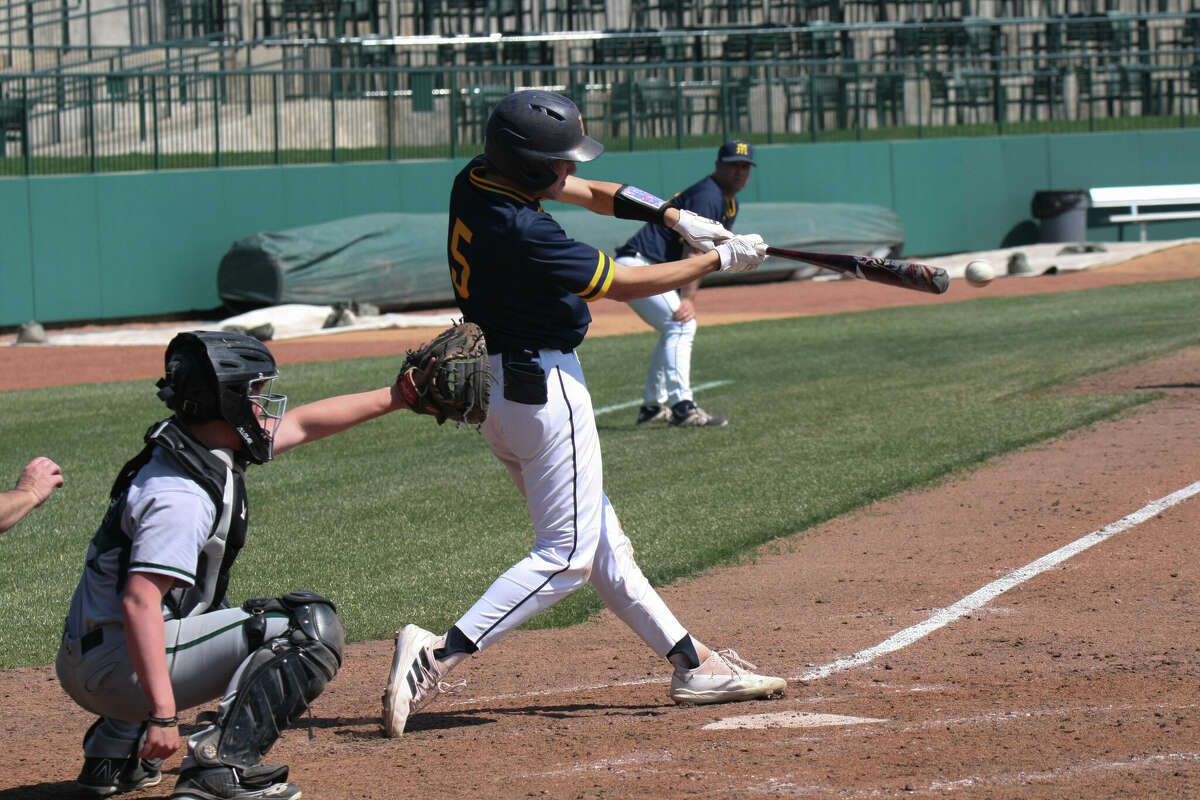 Denied: Chemics' Albright stuck on win No. 499