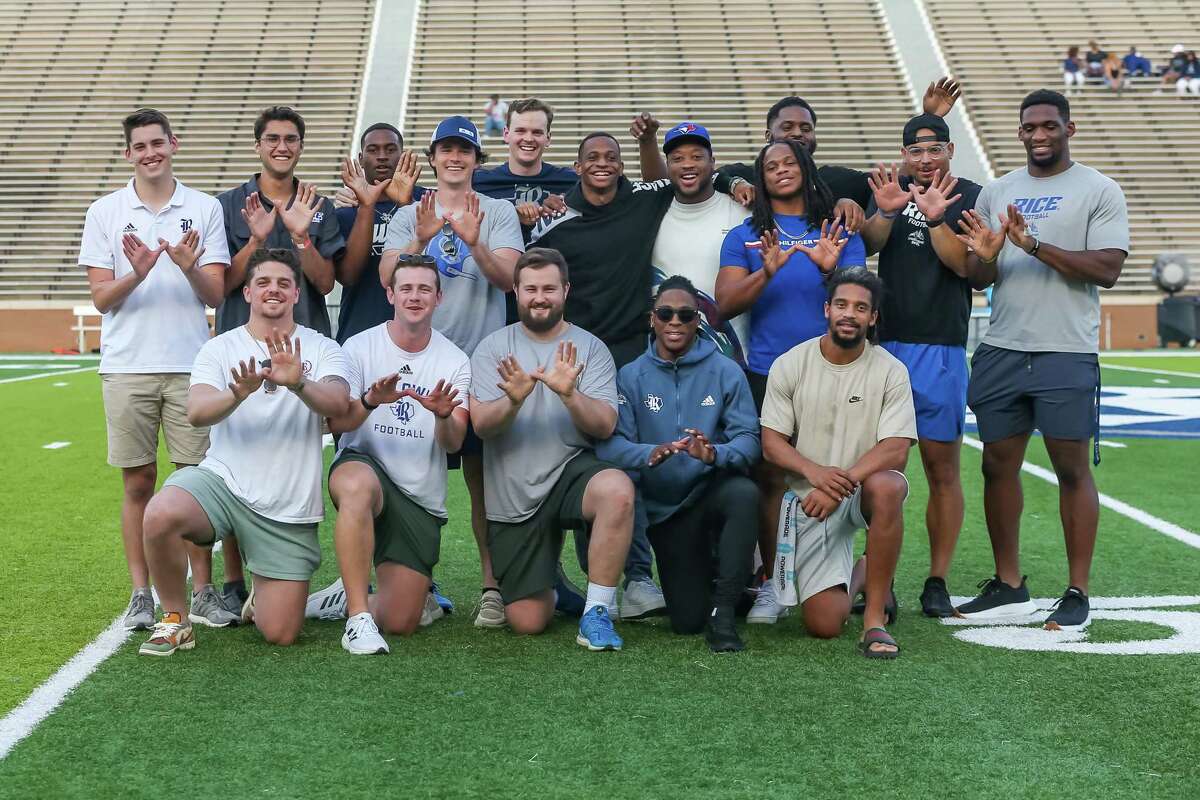 Rice football: JT Daniels has found fit with Owls, Mike Bloomgren