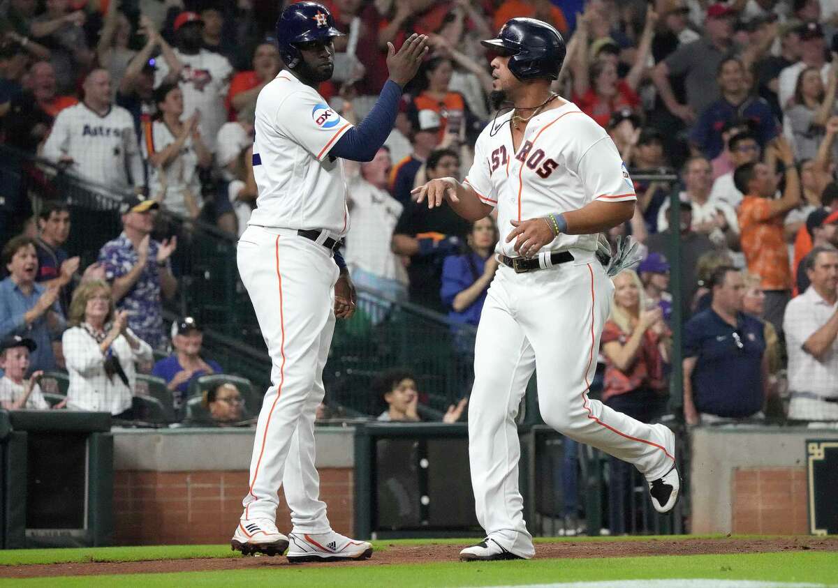 Houston Astros: Yordan Alvarez begins the season on fire