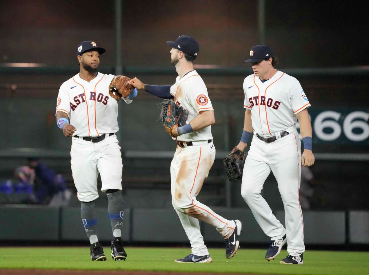 Houston Astros: Yordan Alvarez begins the season on fire