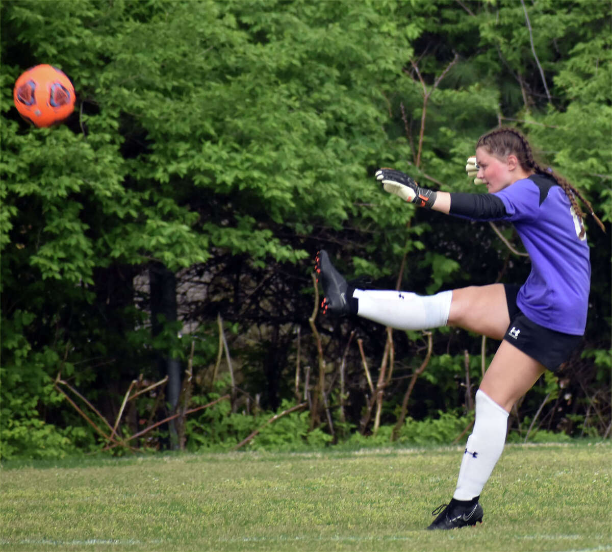 EHS soccer beats Mother Nature, two opponents Saturday