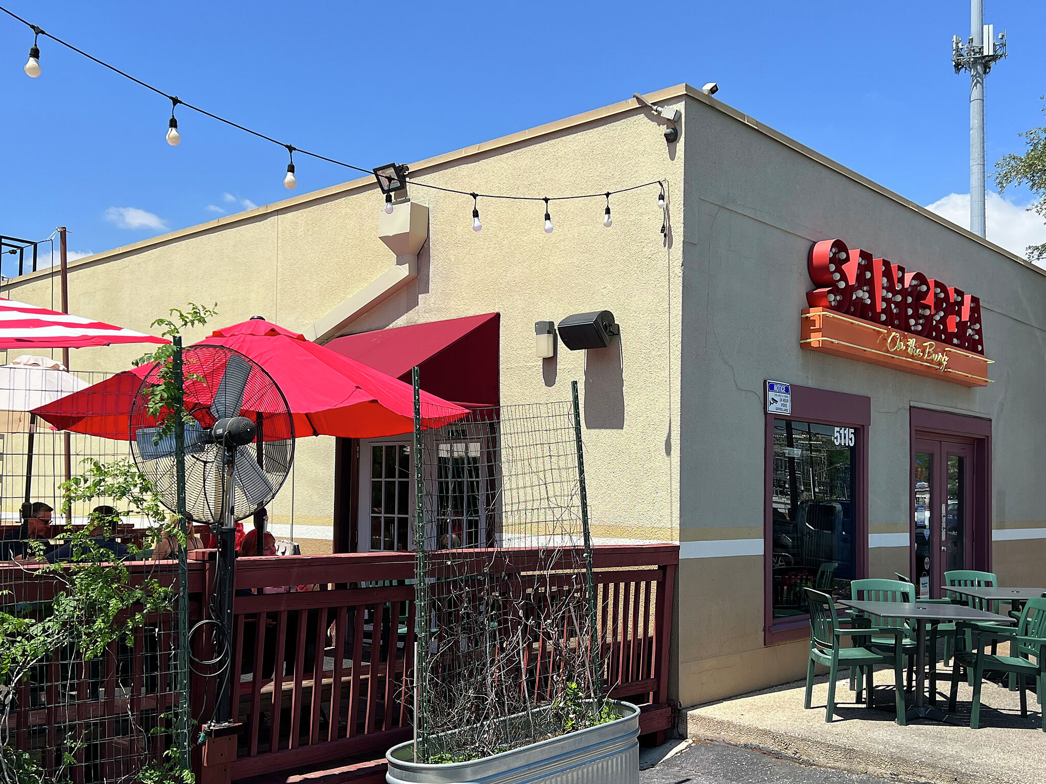 Amen Cafe replaces Saucy Birds in San Antonio