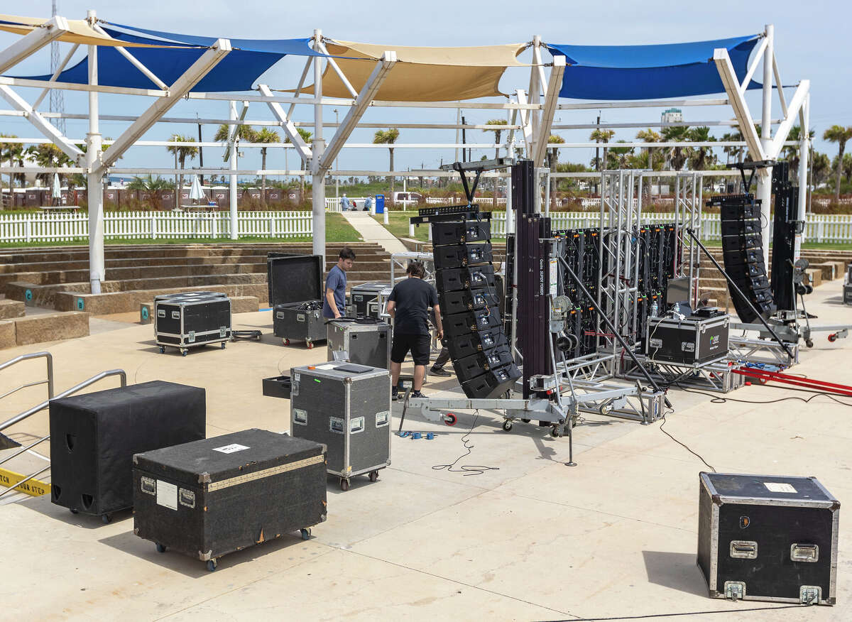 SpaceX Starship launch draws visitors to South Texas from across globe