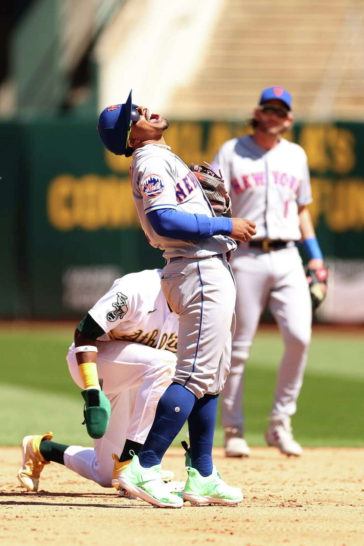 A’s squander chances, lose 4-3 to Mets in 10 innings
