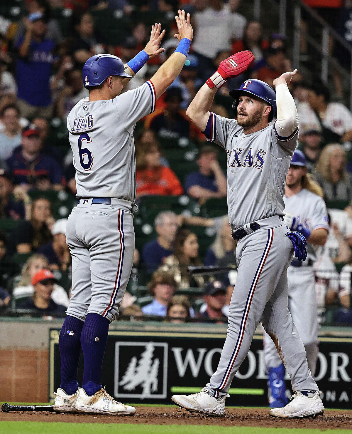 Houston Astros drop series finale against Texas Rangers