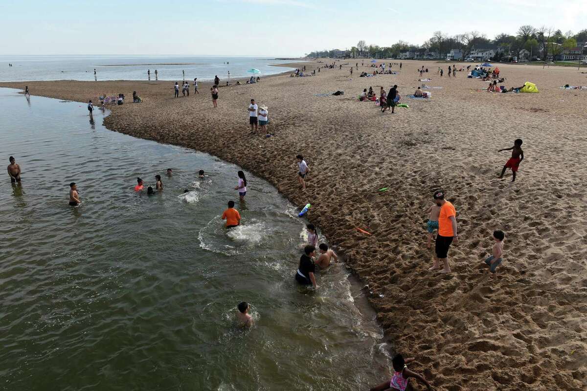 UNH students point out their go-to spots in West Haven