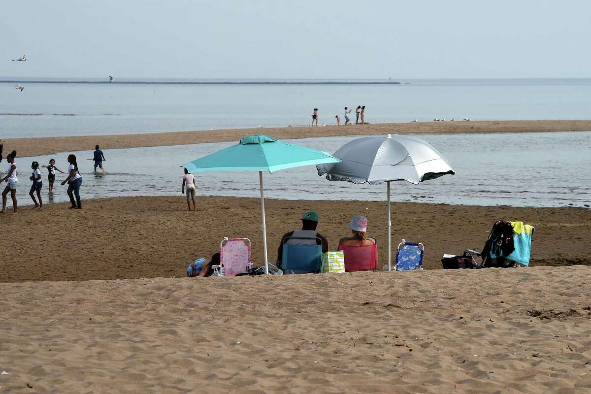 UNH students point out their go-to spots in West Haven