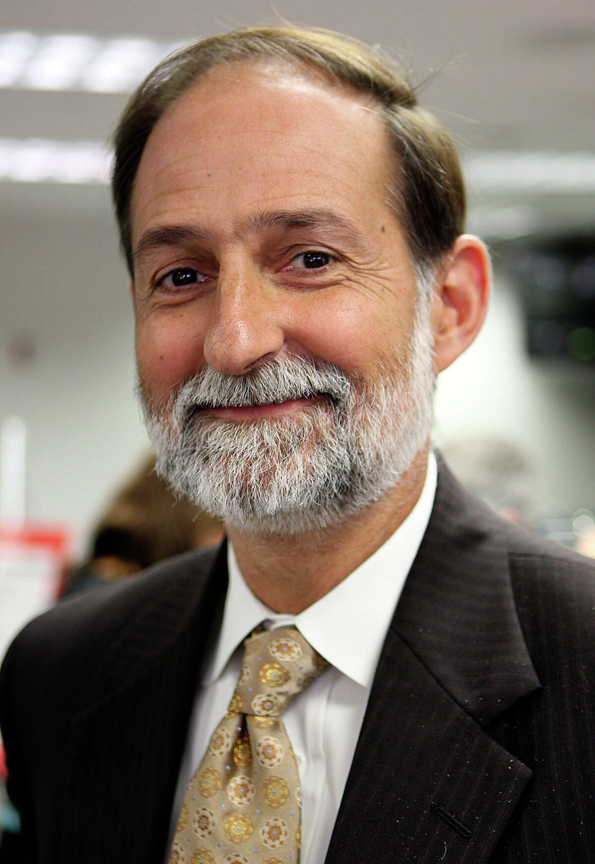 Ex-SBA chief Hector Barreto’s money-laundering trial gets underway