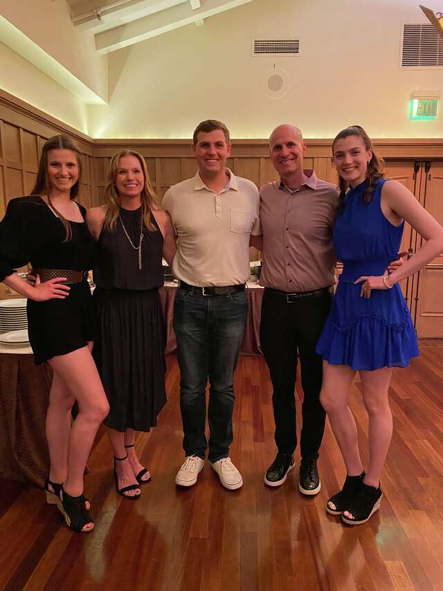 What you need to know about UConn commit Morgan Cheli