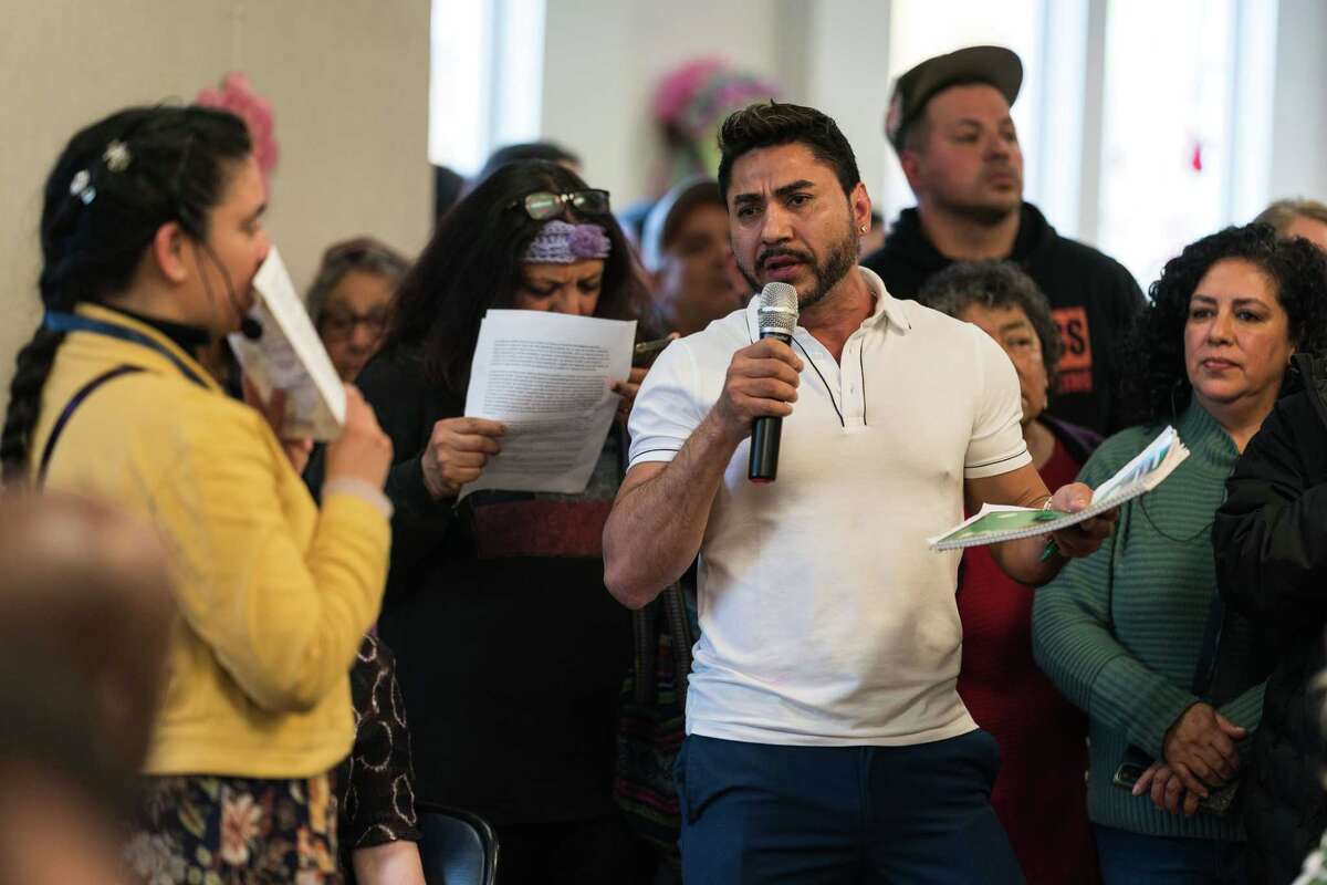 Improve safety now or we’ll stop paying rent, Fruitvale merchants say