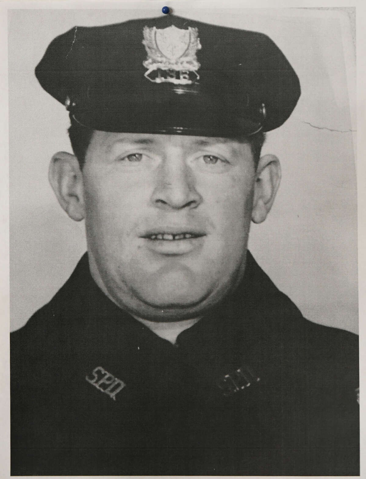 An author's new book looks at the 1960 shooting of a CT police officer