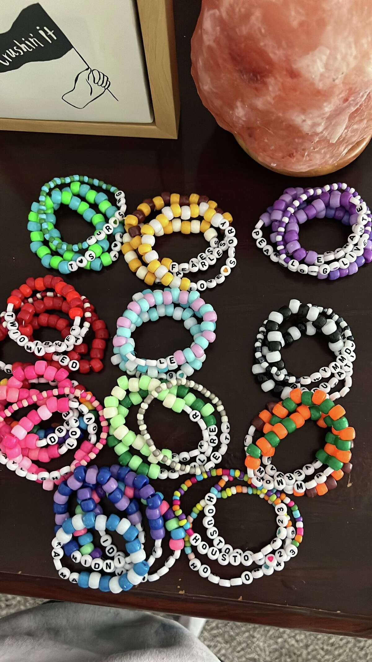 Houston Swifties band together to welcome Taylor Swift's Eras Tour