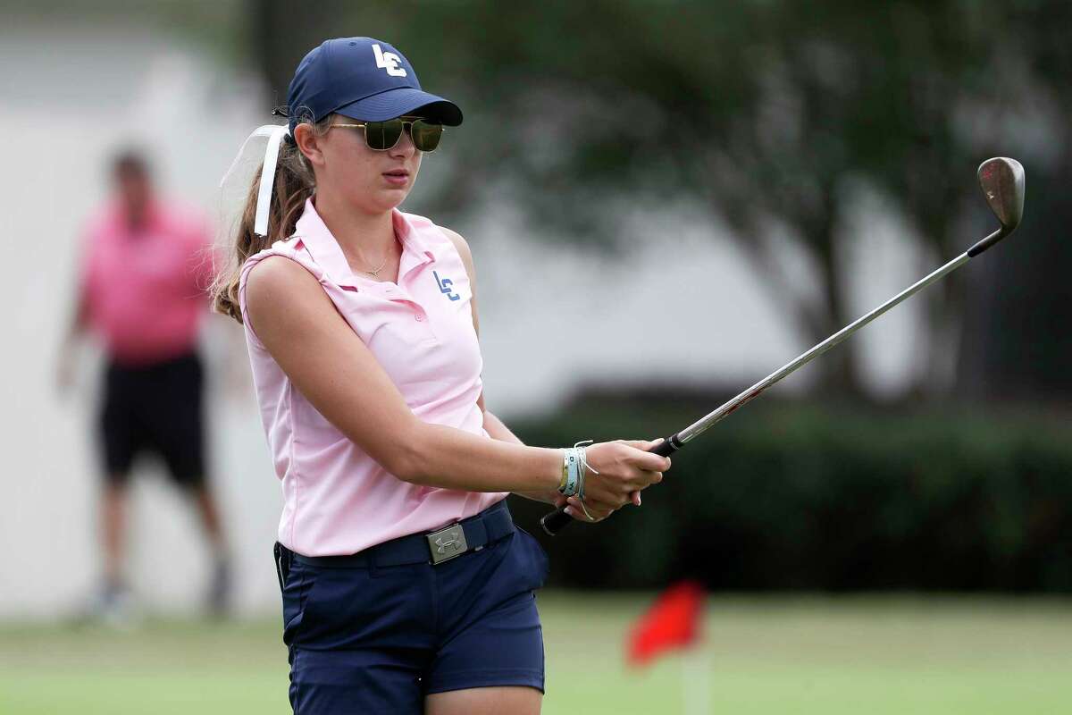 Lake Creek wins first regional title; Montgomery extends state streak