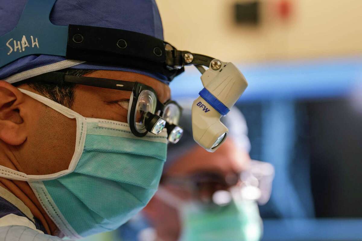 Texas twins with cerebral palsy receive innovative surgery in Houston