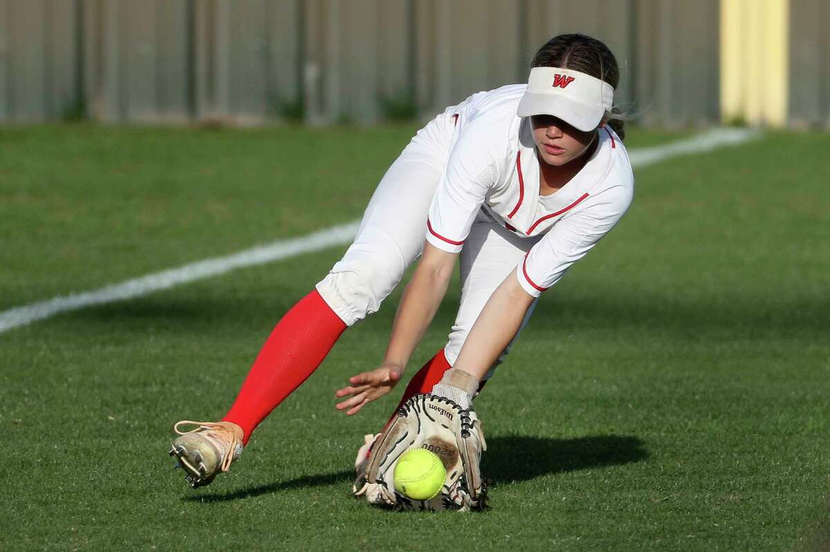 The Woodlands clinches share of 13-6A title with 12th straight win