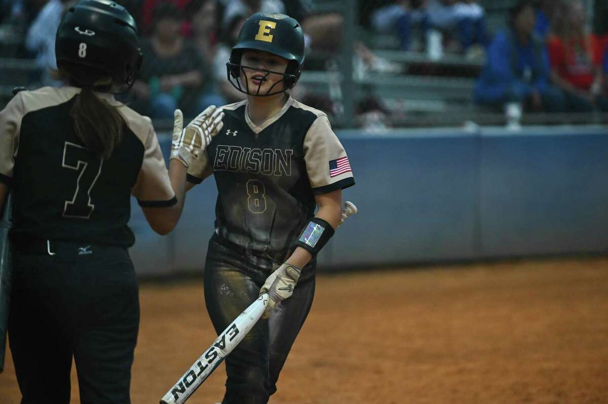 Edison romps to 16-0 win over Jefferson in District 27-5A play