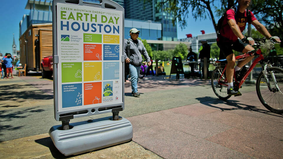 Houston Earth Day events: Festivals, tree planting and more