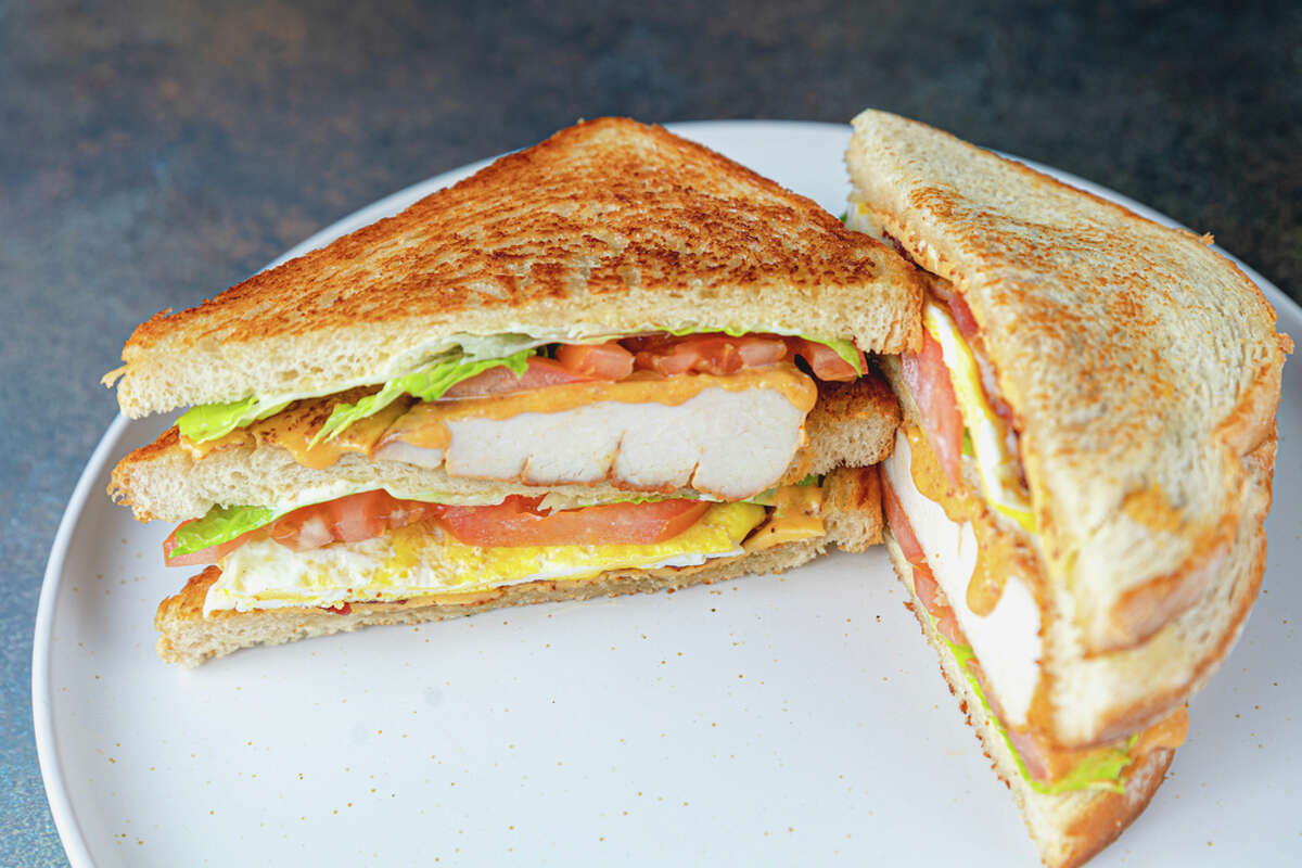 New Uptown Thai restaurant Kin Dee opens takeout-only shop