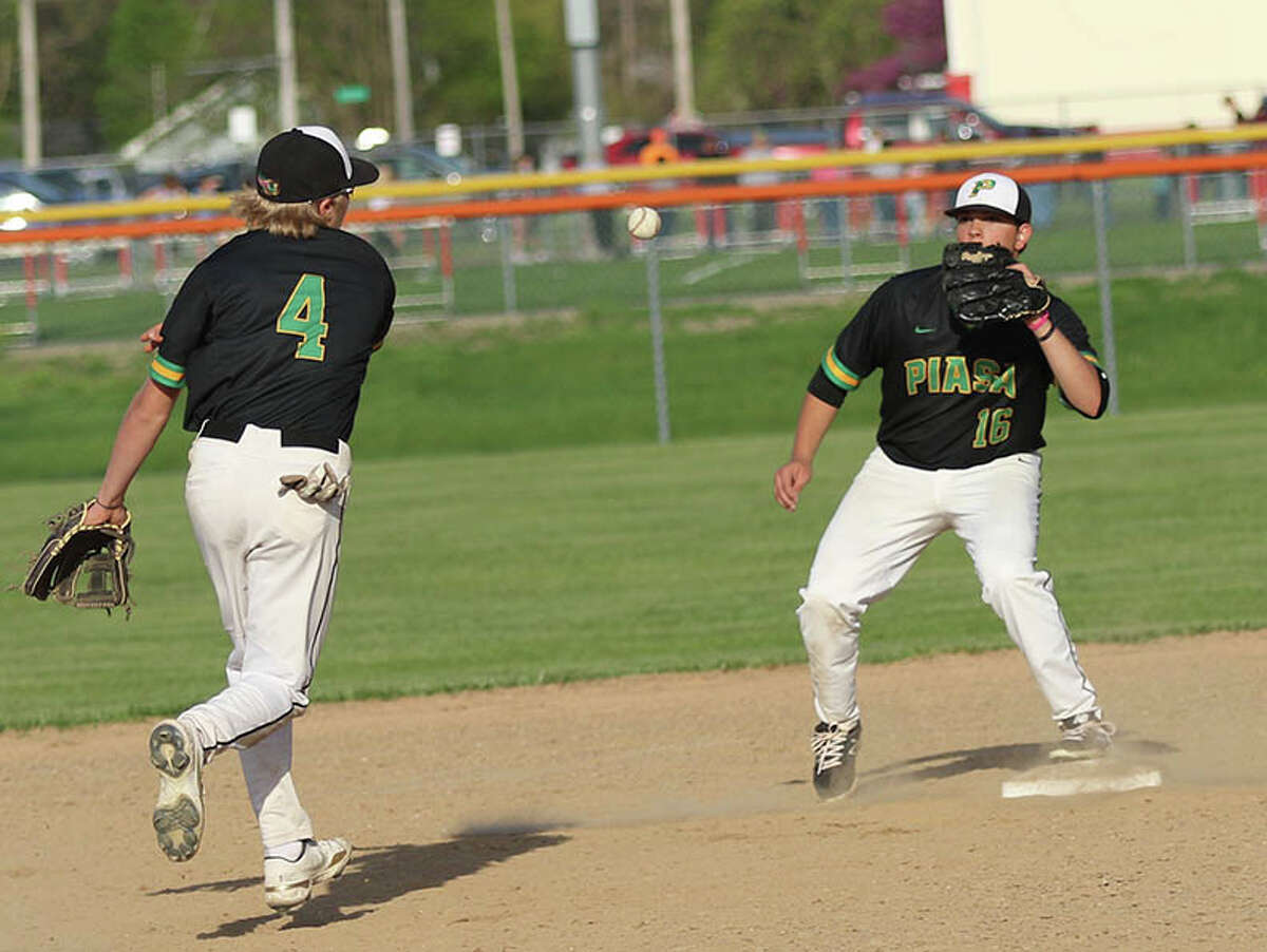 Gillespie, Southwestern battle through 10 innings without a winner