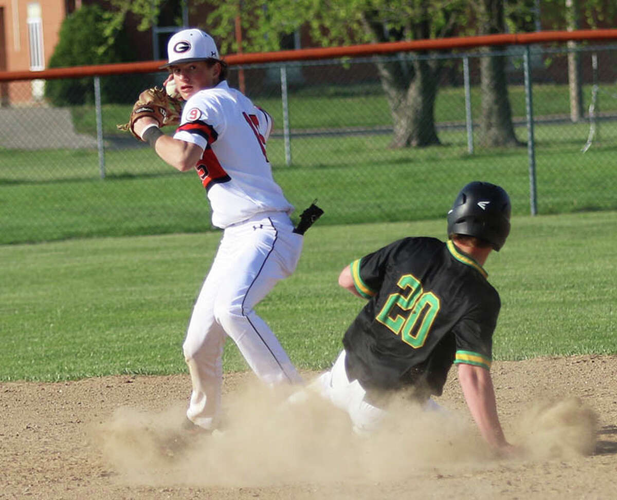 Gillespie, Southwestern battle through 10 innings without a winner