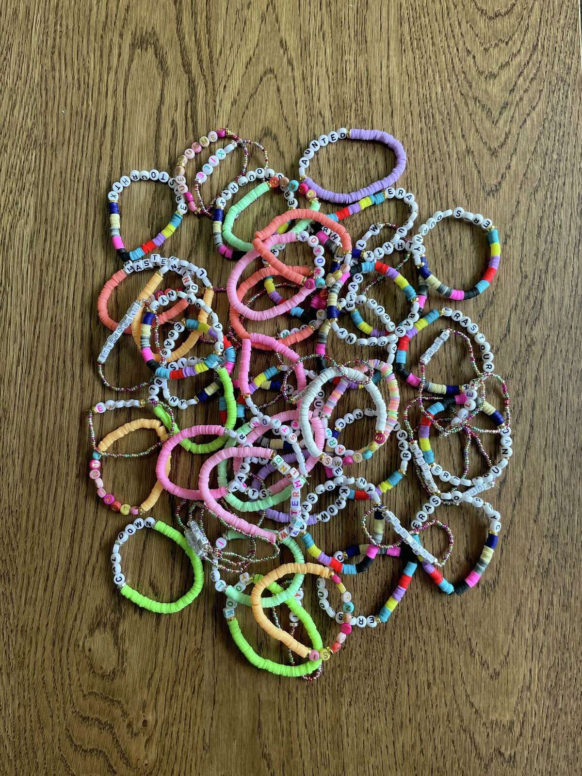 Houston Swifties band together to welcome Taylor Swift's Eras Tour