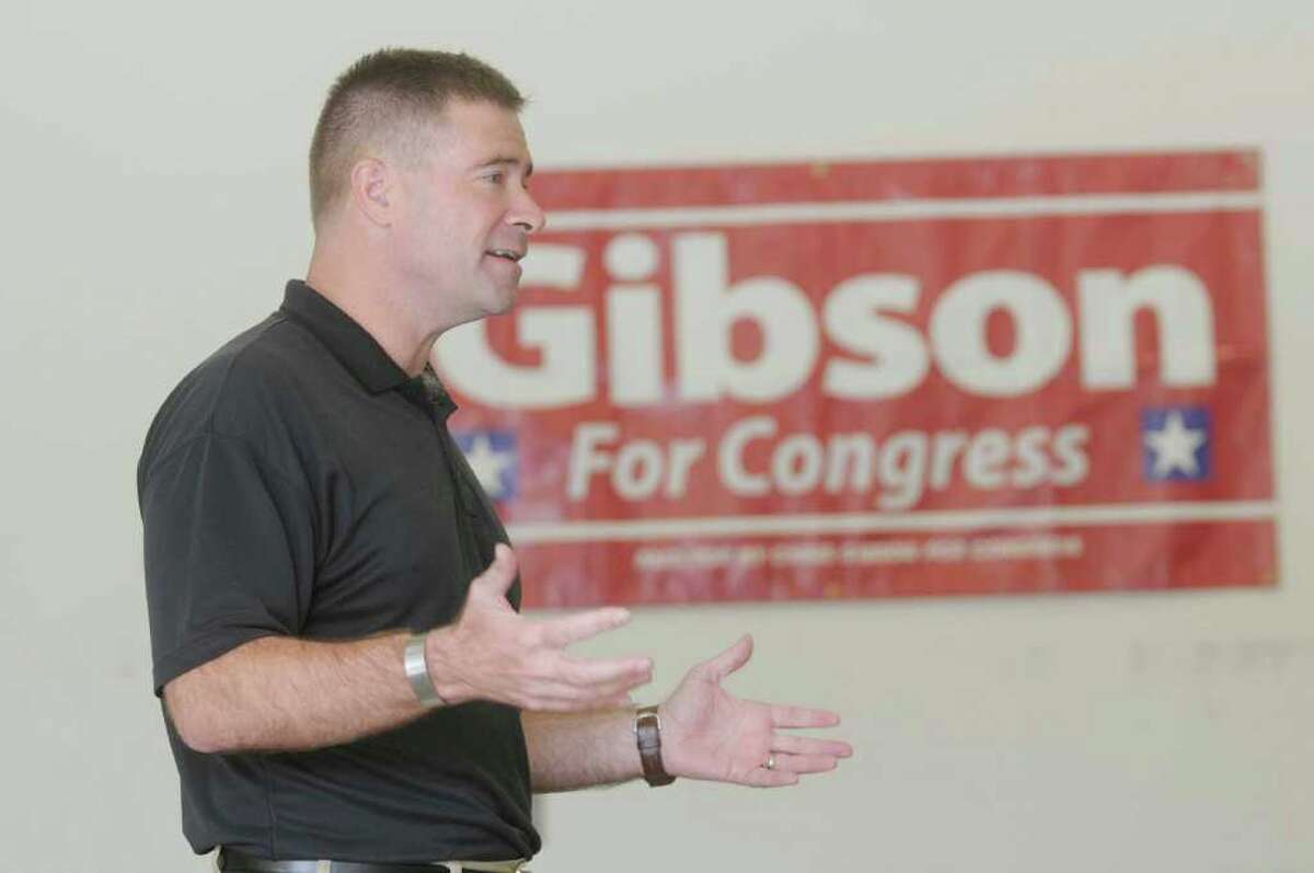 Gibson's mission: A House win