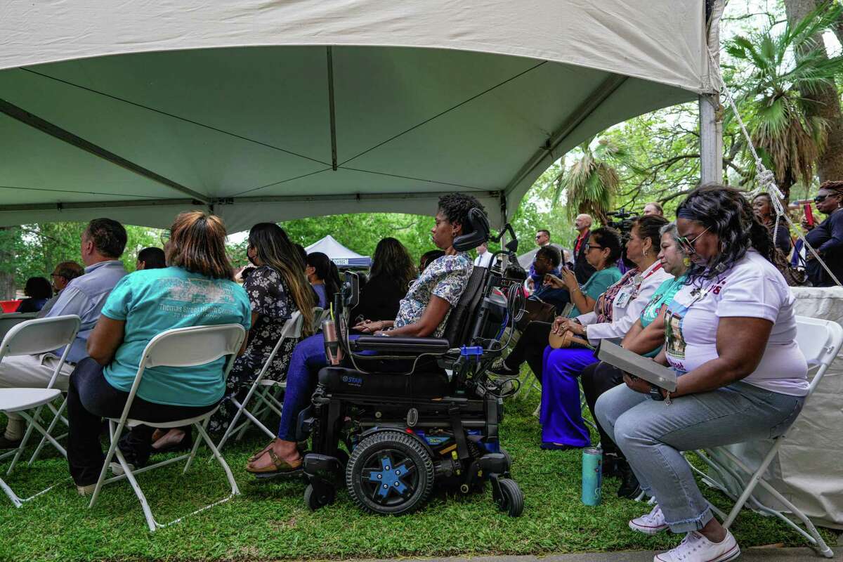 Historic HIV clinic in Houston moves to new building