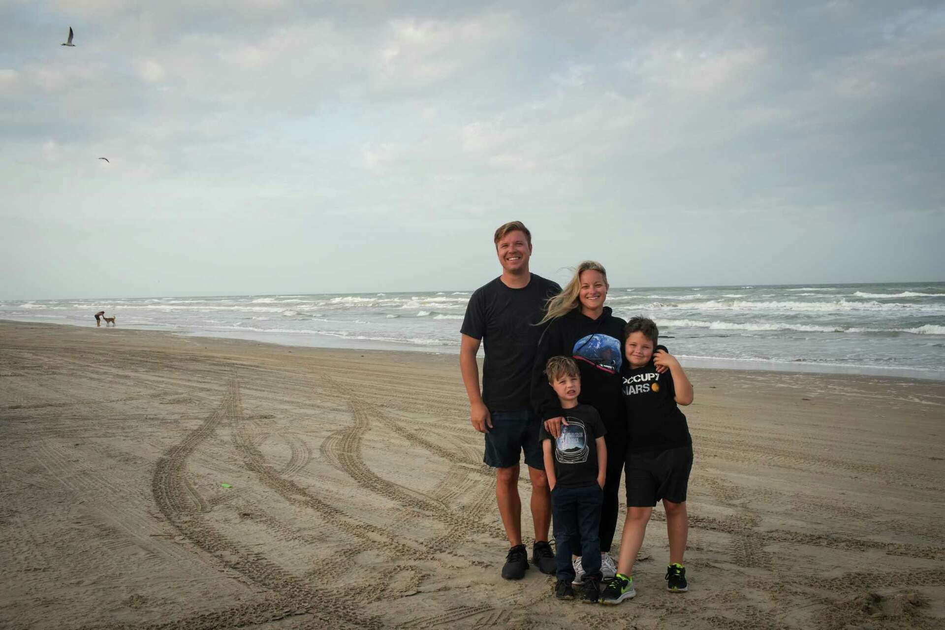 SpaceX rocket launch dazzles and divides spectators in Boca Chica