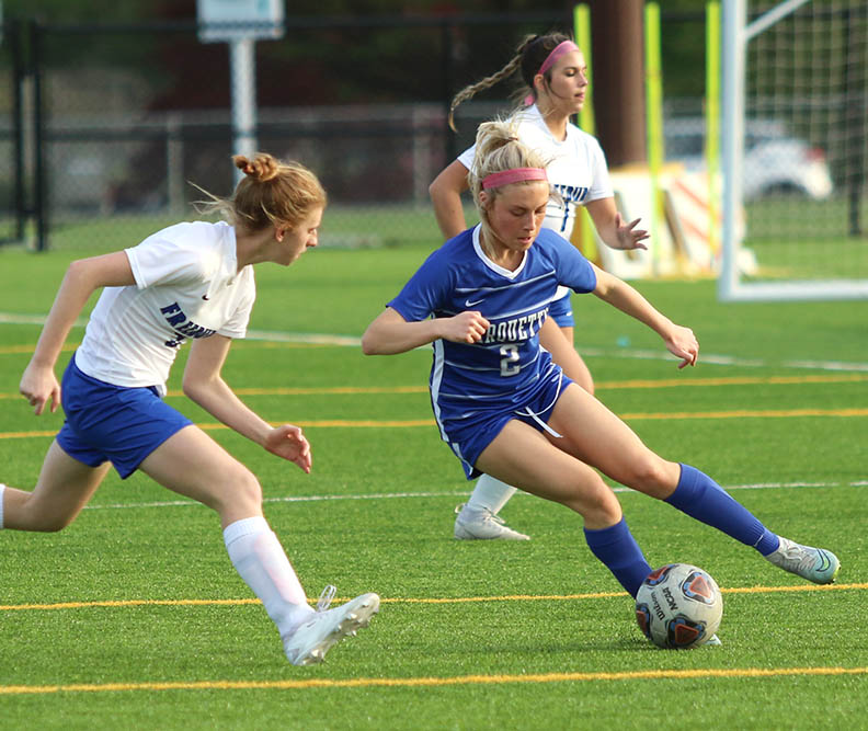 Late goal gives Freeburg 1-1 tie with Marquette Catholic