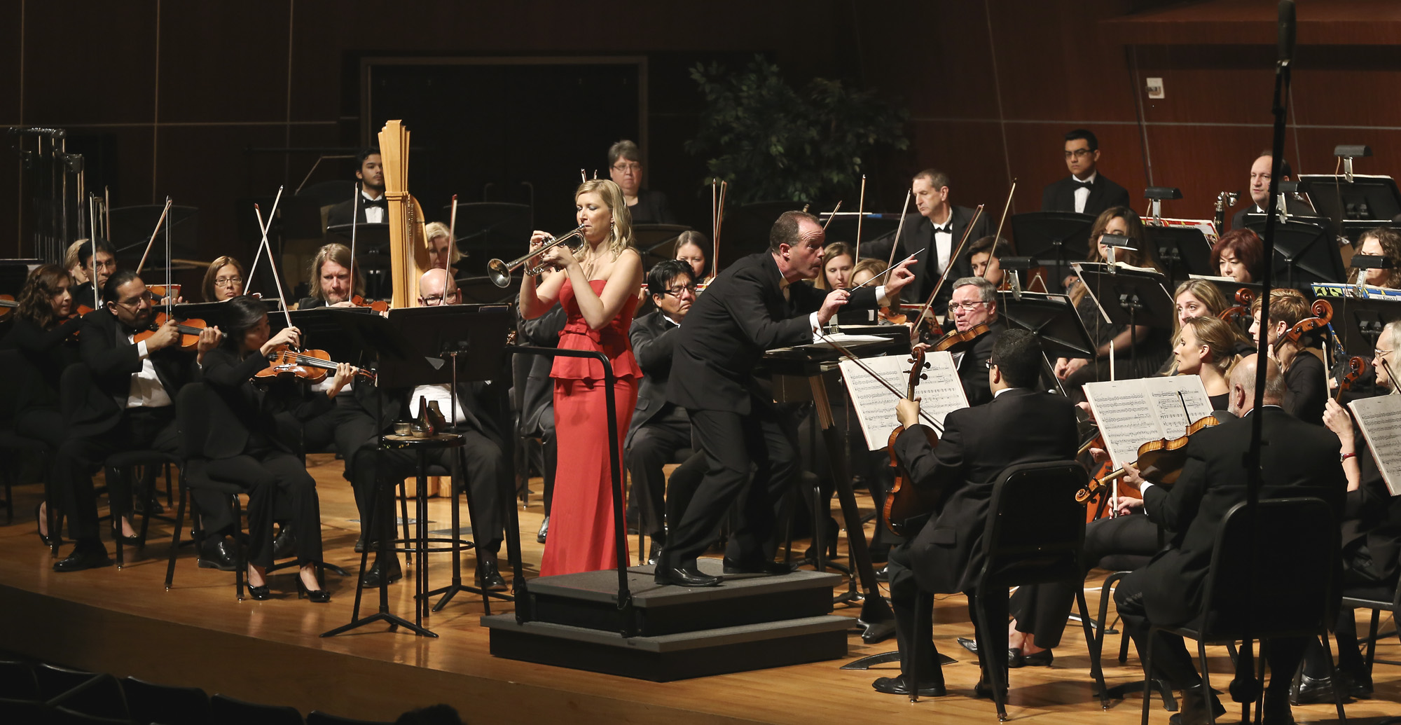 Laredo Philharmonic tabs Héctor Agüero artistic director and conductor