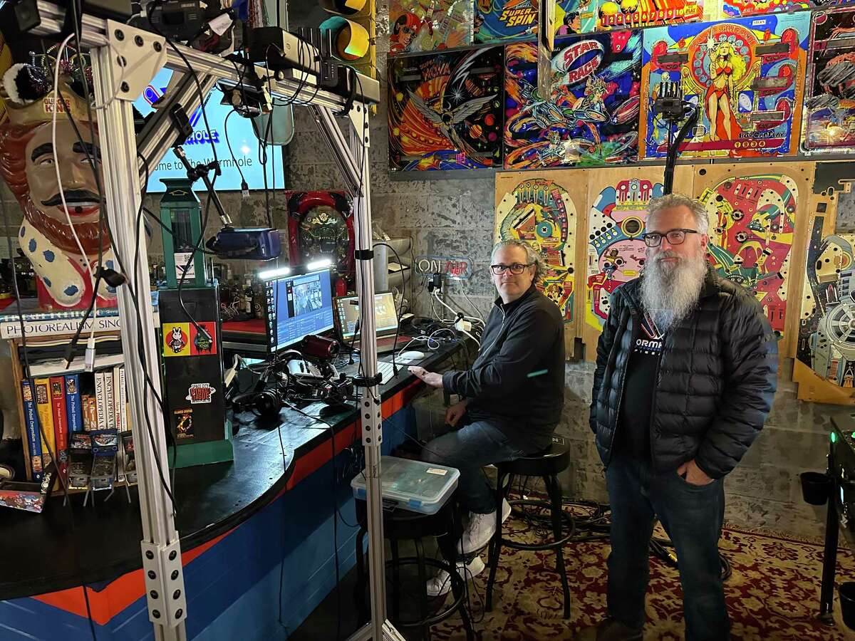 Pinball is bouncing back into the hearts of Texans
